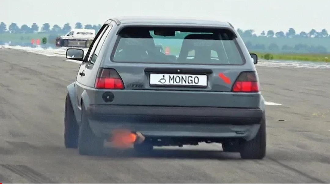 800HP MK2 Golf VR6 Turbo doing a half mile run - Turbo and Stance