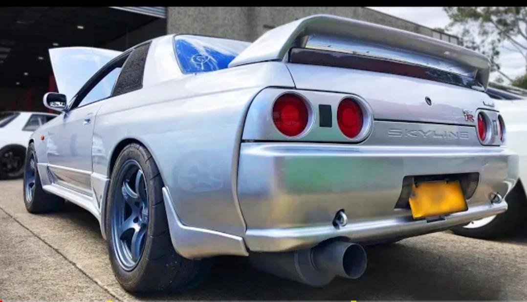 1000HP GTR ride along on Aussie Streets! - Turbo and Stance