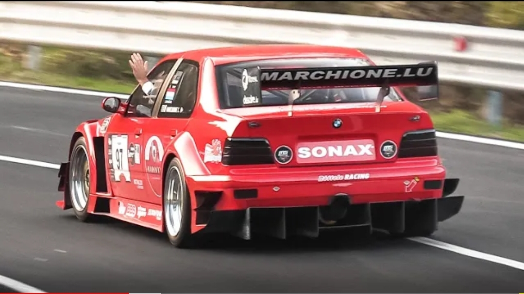 BMW 320i E36 STW Berg-Cup Car in action: 2.0L S42B20 Engine w/ ITBs ...