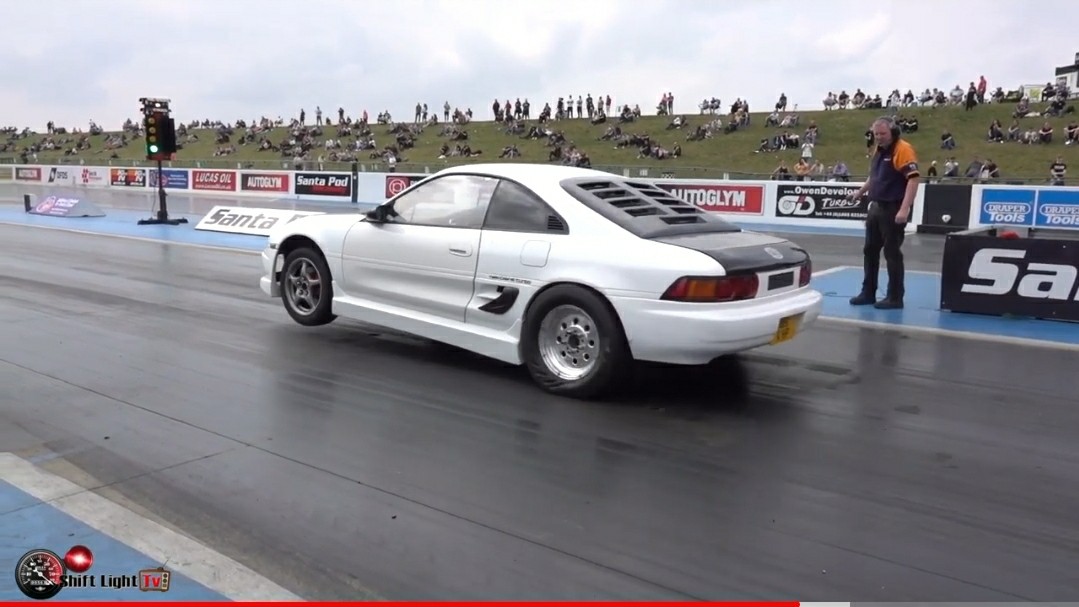 850HP Toyota MR2 Turbo - 1/4 Mile 9.94 @ 140mph - Turbo and Stance