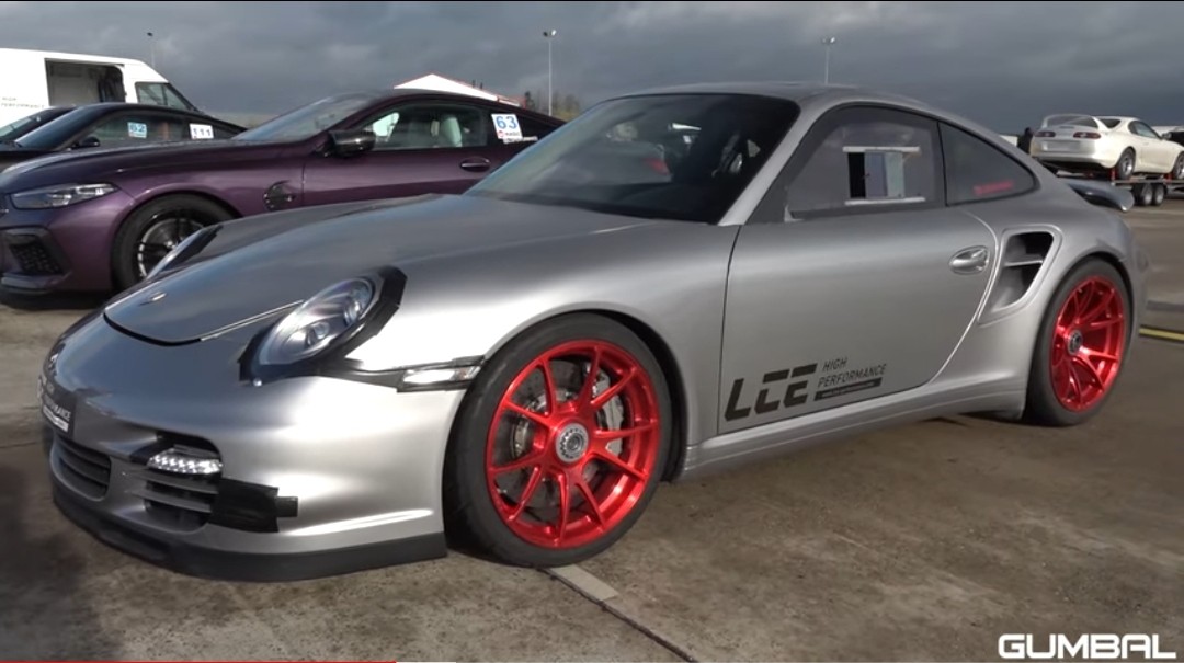 Porsche 997.2 Turbo LCE ES Motors (1200HP) vs McLaren 720S (900HP)