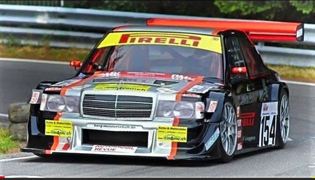 10.000RPM Mercedes 190 Judd V8 || AMAZING Sound w/ Reto Meisel