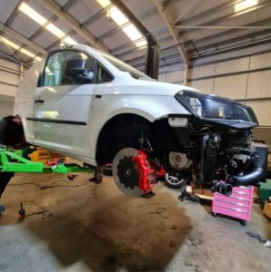 Audi RS3 Swapped Volkswagen Caddy with 700+HP - Turbo and Stance