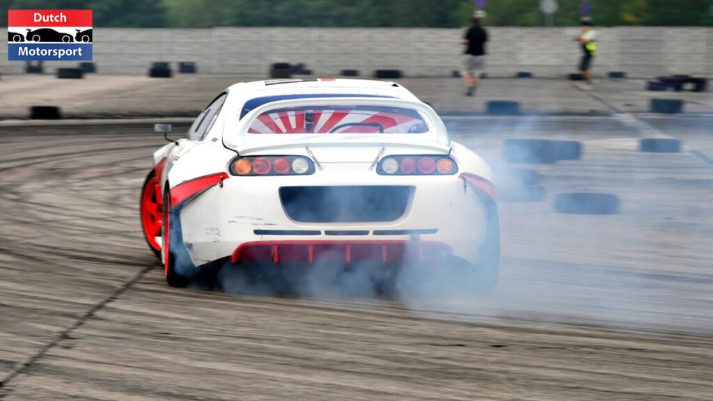 Toyota Supra drift - Turbo and Stance